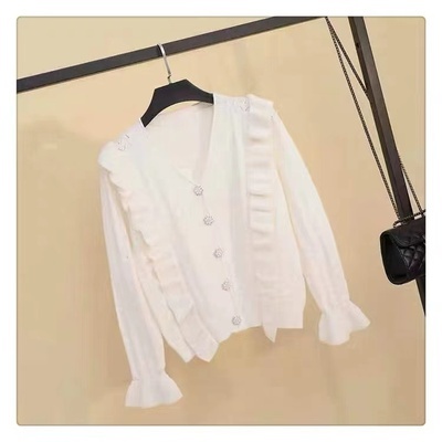 フリル付きカーディガン 袖あり 長袖 襟なし 前開き かわいい きれいめ シンプル カジュアル 大人 上品 おしゃれ お洒落 大人可愛い 大人女子 こなれ感 ラフ ラブリー キュート ガーリー 主役級 とろみ感 抜け感 無地 春 秋 冬 オールシーズン シーズンレス 誕生日 10代 20代