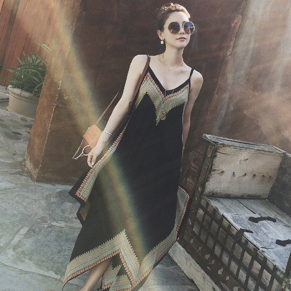 深Vネック キャミソール ワンピース キャミワンピ 膝下 ロング ロング丈 マキシ マキシ丈 9分丈 アンクル丈 袖なし Vネック 襟なし アシンメトリー 大人可愛い きれいめ カジュアル 大人 上品 おしゃれ かっこいい エスニック エキゾチック 大人女子 こなれ感 個性的 クール