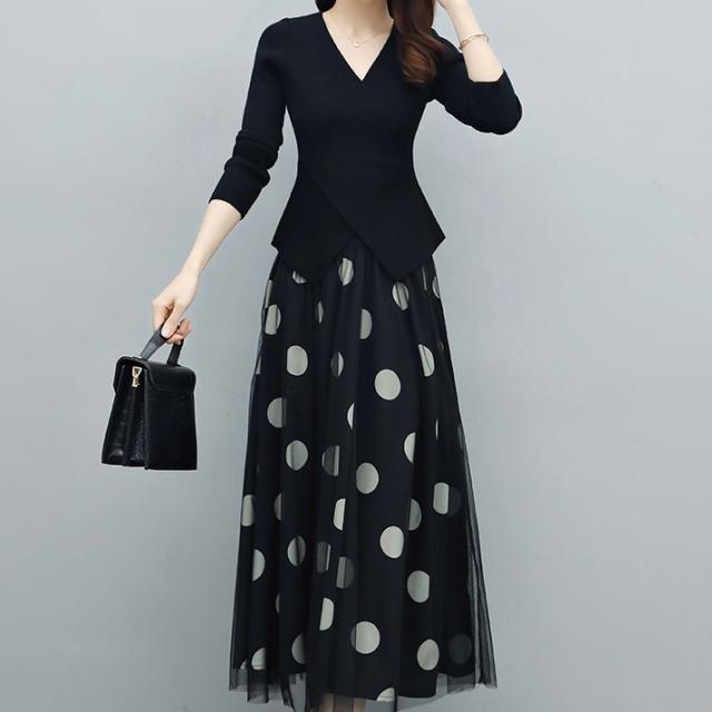 セットアップ 上下セット カシュクール トップス シフォン スカート カットソー フレアスカート 膝下 ロング ロング丈 袖あり 長袖 Vネック 襟なし フレア Aライン ドッキング ふわふわ ウエストゴム 透け感 2点セット ツーピース かわいい 大人可愛い きれいめ シンプル