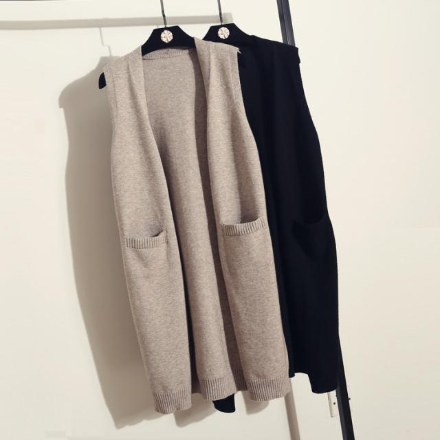 アウター ベスト ロング ロング丈 袖なし ノースリーブ 襟なし 前開き きれいめ シンプル カジュアル 大人 上品 おしゃれ お洒落 大人可愛い 大人女子 こなれ感 無地 春 秋 30代 40代 50代 レディース 女性用 ビジネス OL 通勤 お出かけ 女子会 休日 レストラン 着回し