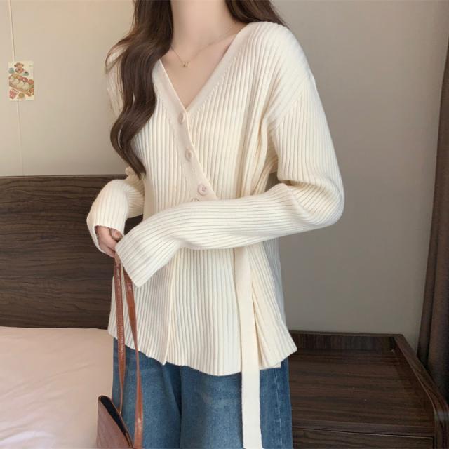 トップス ニットソー セーター カーディガン 長袖 襟付き ベルト ウエストマーク ウエストリボン かわいい 大人可愛い きれいめ シンプル カジュアル 大人 上品 おしゃれ お洒落 大人可愛い 大人女子 こなれ感 ガーリー エレガント 主役級 存在感 フォーマル 無地 春 夏 秋