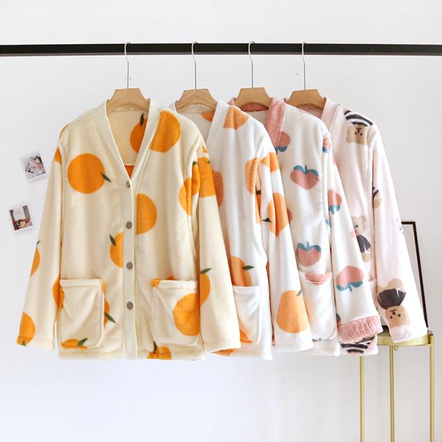 フリース カーディガン ノーカラー ジャケット トップス アウター ミディアム丈 袖あり 長袖 Vネック 襟なし もこもこ モコモコ ふわふわ 前開き かわいい 大人可愛い カジュアル 大人 おしゃれ 大人女子 ラフ ラブリー キュート ルーズ 個性的 抜け感 柄 プリント