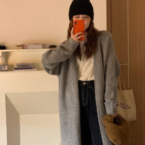 トップス カーディガン ロング ロング丈 袖あり 長袖 Vネック 襟なし 前開き ニット かわいい 大人可愛い シンプル カジュアル 大人 おしゃれ お洒落 レトロ アジアン エスニック エキゾチック 大人女子 こなれ感 ラフ 無地 秋 冬 10代 20代 30代 レディース 女性用 通勤