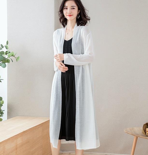 トップス デート カーディガン 上着 白トップス ロング ロング丈 ミディアム丈 袖あり 5分袖 五分袖 7分袖 七分袖 ボリューム袖 フレアスリーブ フレンチスリーブ ホルンスリーブ 萌袖 襟なし フレア セミフレア 細身 ストレート ワイド Iライン 切り替えデザイン スマート
