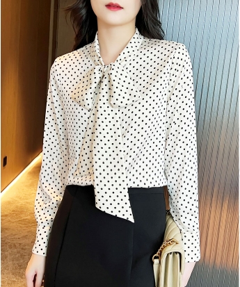 ドット柄 リボン ボウタイ ブラウス トップス シャツ 袖あり 長袖 V