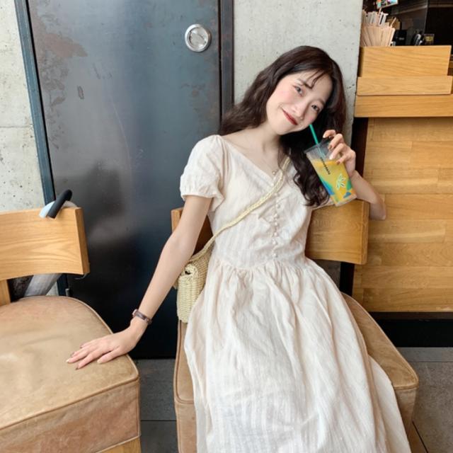 ワンピース ワンピドレス ロング ロング丈 袖あり 半袖 Vネック 襟なし セミフレア Aライン ハイウエスト 薄手 かわいい 大人可愛い シンプル 大人 おしゃれ お洒落 レトロ アジアン エスニック エキゾチック ラフ ラブリー キュート 柄 ストライプ 夏 秋 10代 20代