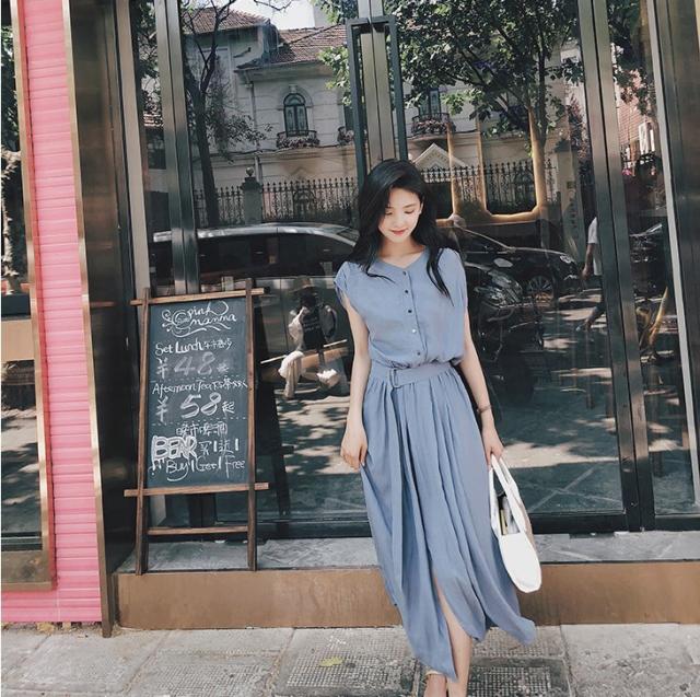 ワンピース 膝下 ミモレ ミモレ丈 ロング ロング丈 ノースリーブ Vネック 襟なし かわいい 大人可愛い シンプル カジュアル 大人 おしゃれ お洒落 大人可愛い 大人女子 こなれ感 ガーリー 無地 夏 20代 30代 40代 レディース 女性用 デート お出かけ 公園デビュー 女子会 休日