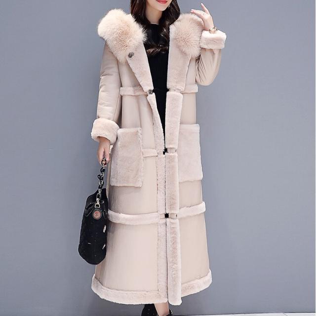 コート アウター ロング丈 長袖 ファー 大きい襟 フード付き かわいい 大人可愛い きれいめ シンプル カジュアル 大人 上品 おしゃれ お洒落 かっこいい レトロ 大人可愛い 大人女子 こなれ感 ラフ ラブリー キュート ガーリー 個性的 モード系 セクシー エレガント モダン