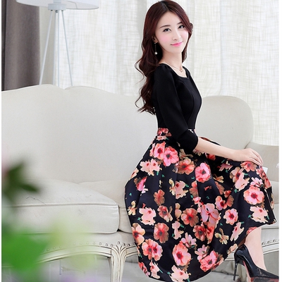 ワンピース スカート フレアスカート 膝丈 ミドル丈 花柄 後ろジッパー