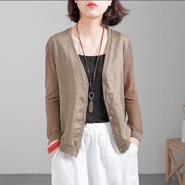 トップス デート カーディガン 上着 ショート ショート丈 ミディアム丈 袖あり ノースリーブ 半袖 5分袖 五分袖 フレアスリーブ 萌袖 ラウンドネック 襟付き 襟なし スタンドカラー フレア セミフレア 細身 ストレート ワイド Aライン Iライン 切り替えデザイン スマート