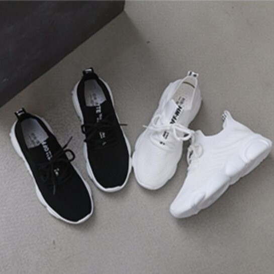 シューズ 靴 レディースシューズ ランニングシューズ レディーススニーカー ぺたんこシューズ 底メッシュ 歩きやすい 履きやすい 美脚 脚長 厚底 かわいい 可愛い きれいめ シンプル カジュアル 大人 上品 おしゃれ かっこいい ラブリー キュート ガーリー スポーティーコーデ