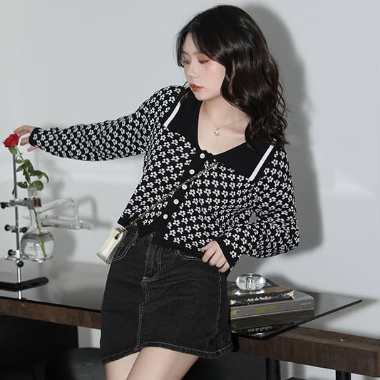 襟付き ニット カーディガン トップス ショート ショート丈 袖あり 長袖 萌袖 Vネック リブ 前開き リブニット 編み込み かわいい 大人可愛い きれいめ カジュアル 大人 上品 おしゃれ 大人女子 こなれ感 ラブリー キュート ガーリー 個性的 モード系 エレガント モダン