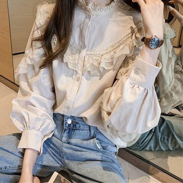 トップス ブラウス レースシャツ 袖あり 長袖 ボリューム袖 Uネック フリル レース 刺繍 シフォン ふわふわ 透け感 かわいい 大人可愛い きれいめ カジュアル 大人 上品 おしゃれ 大人女子 ラブリー キュート ガーリー エレガント レトロ 無地 10代 20代 30代 40代 レディース