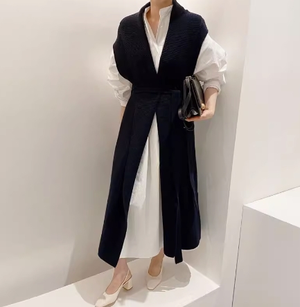 ツーピース シャツワンピース ニットベスト ワンピドレス ロング ロング丈 袖あり 長袖 襟付き セミフレア Aライン リボン ウエストリボン ポケット ハイウエスト 前開き かわいい 大人可愛い シンプル 大人 上品 おしゃれ アジアン エスニック エキゾチック 大人女子 ラフ