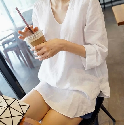 トップス シャツ ブラウス プルオーバー ミディアム丈 袖あり 9分袖 Ｖネック ドロップショルダー リネン 綿 ゆる フィット 襟なしノーカラー ストレート リゾート シンプル スマート ミディアム丈 カットソー スリット かわいい 大人可愛い きれいめ カジュアル 上品