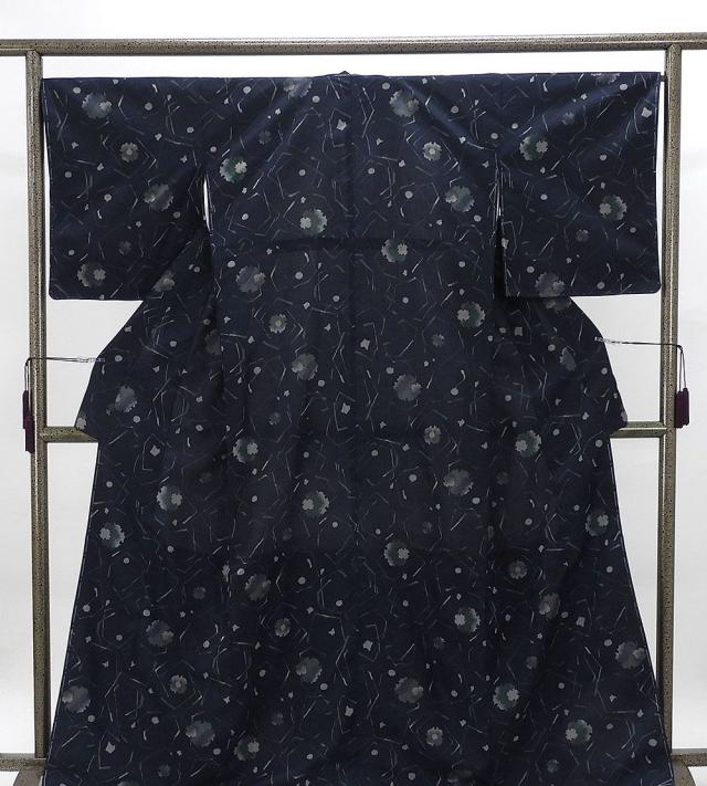 紬 未着用 正絹 雪輪幾何模様 身丈167cm 裄丈67cm 茶屋辻紬 未使用 新古品 着物 d4054