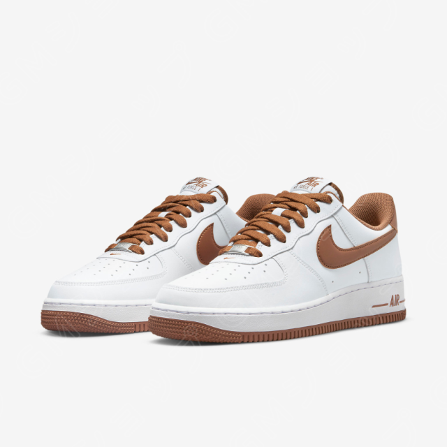 NIKE AIR FORCE 1 07 DH7561-100 WHITE/PECAN-WHITE スニーカー 送料無料 並行輸入品