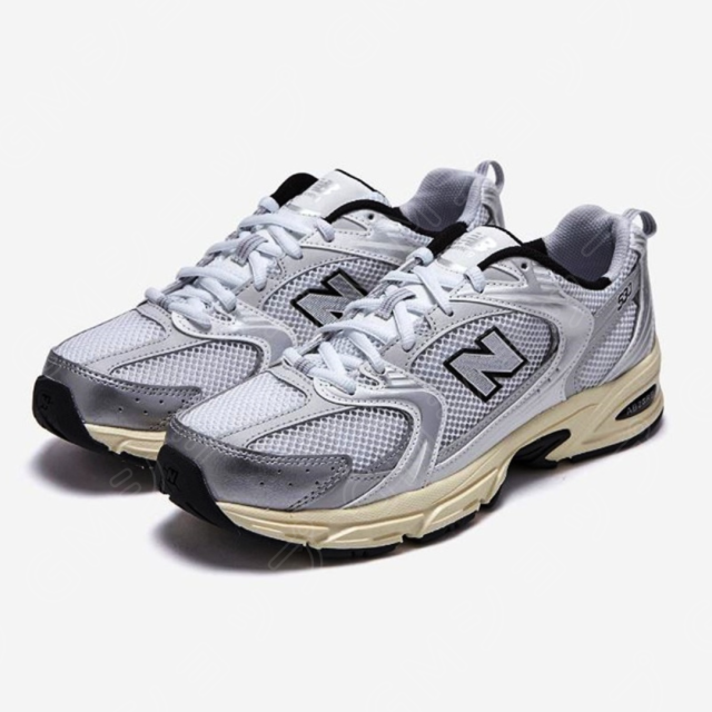 NEW BALANCE MR530TA-D SILVER スニーカー 送料無料 並行輸入品