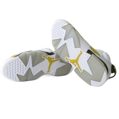 【中古】未使用品 ナイキ NIKE 新品同様 CT8529-170 エアジョーダン6 レトロ AIR JORDAN 6 RETRO イエロー 26.5cm