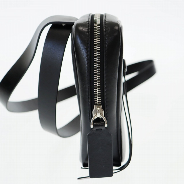 中古】ヴァレンティノ ヴァレンチノ VALENTINO Vリング ボディバッグ