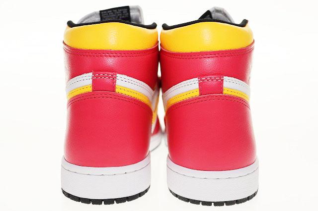 【中古】ナイキ NIKE AIR JORDAN 1 RETRO HIGH OG LIGHT FUSION RED 28.5cm フュージョンレッド ▲■250918