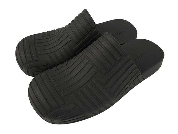 【中古】ボッテガヴェネタ BOTTEGA VENETA ブラックラバークロッグ サボ サンダル 44 ブラック 黒 ラバースライダー