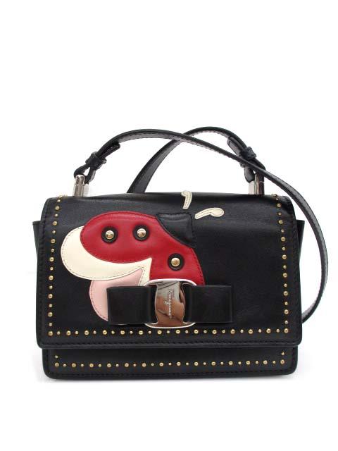 【中古】サルヴァトーレフェラガモ 21G659 ヴァラ VARA ボウ BOW ショルダーバッグ クロスボディ てんとう虫 スタッズ
