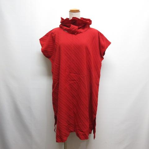 【中古】ミーイッセイミヤケ me ISSEY MIYAKE 半袖 プリーツ ワンピース 赤 レッド 微起毛 タートルネック 日本製
