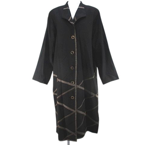 【中古】未使用品 飛天 ふじみやび 大島紬 コート ロング FREE ブラック 和 テイスト ボタン 裏地 スリット 肩パット
