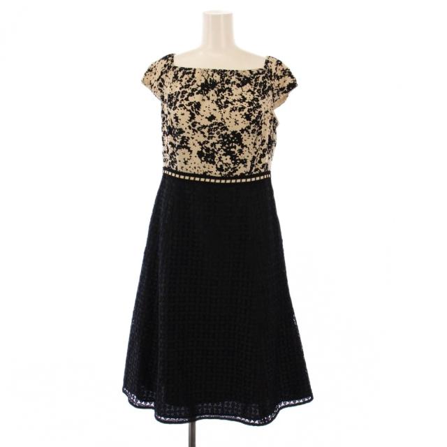 【中古】トッカ LAGOONドレス フレアワンピース ひざ丈 半袖 スクエアネック 切替 レース 花柄 0 ベージュ 黒