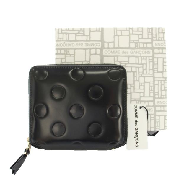 【中古】コムデギャルソン POLKA DOTS EMBOSSED 財布 二つ折り 小銭入れ ドット柄 黒 SA2100NE メンズ レディース 中古】コムデギャルソン POLKA DOTS EMBOSSED 財布 二つ折り 小銭入れ