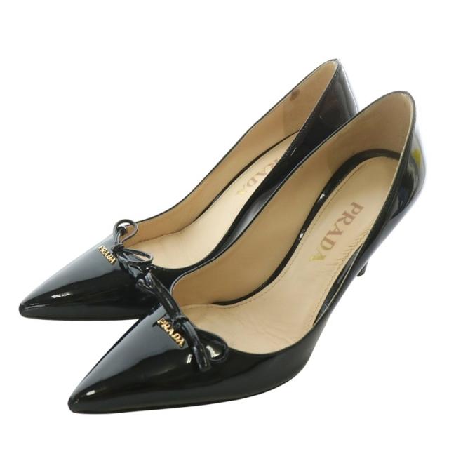 【中古】PRADA パンプス エナメル レザー ポインテッドトゥ ハイヒール リボン ロゴ ゴールド金具 35.5 22.5cm 黒