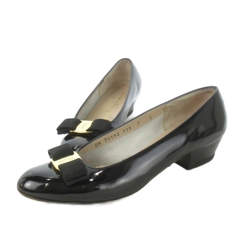 【中古】サルヴァトーレフェラガモ Salvatore Ferragamo BOUTIQUE パンプス パテント 革 ヴァラリボン ロゴ 7 黒
