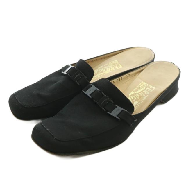 【中古】Salvatore Ferragamo サンダル ローファー ファブリック スクエアトゥ バックル ロゴ 6.5 23.5cm 黒