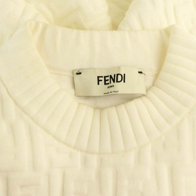 【中古】フェンディ FENDI ズッカ エンボス 総柄ニット 長袖 38 ホワイト FZX810 AJTE /HK ■OS レディース 中古】フェンディ FENDI ズッカ エンボス 総柄ニット 長袖 38 ホワイト