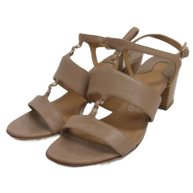 【中古】サルヴァトーレフェラガモ PETRONILLA サンダル ストラップ チャンキーヒール ベージュ系 6 レディース