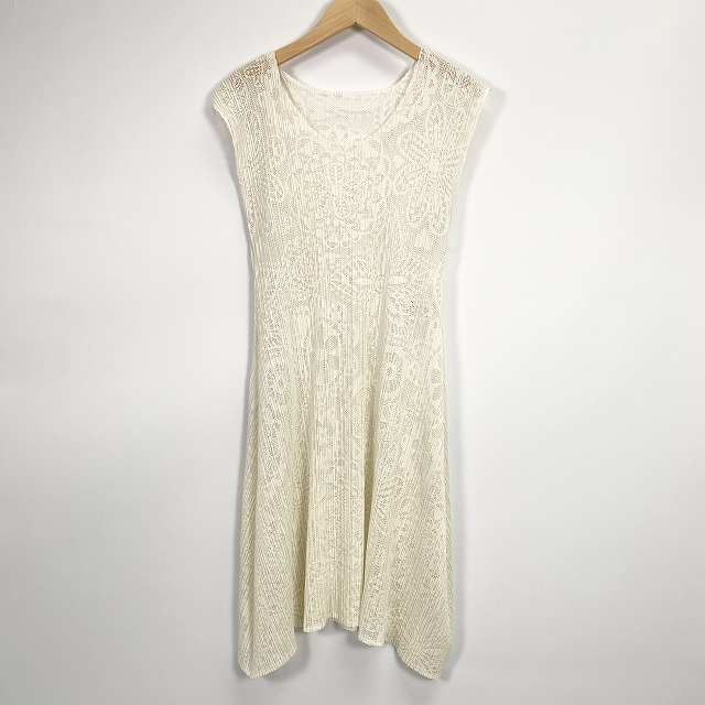 【中古】プリーツプリーズ PLEATS PLEASE ノースリーブワンピース 総柄 レース ひざ丈 Aライン 白 ホワイト 4 XL相当 レディース