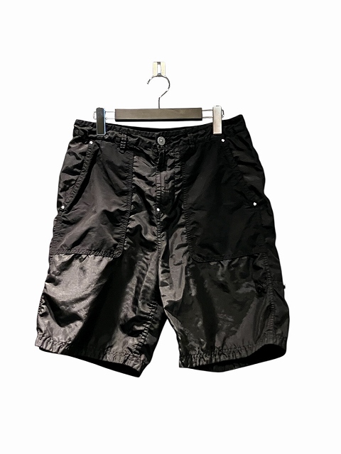 【中古】ストーンアイランド STONE  Bermuda Comfort Shortsショートパンツ ジッパーフライ W30