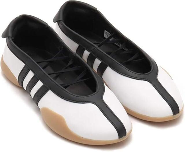 [アディダス] テコンドー メイ バレエ [W TAEKWONDO MEI BALLET] クラウドホワイト/コアブラック/ガム JR7030