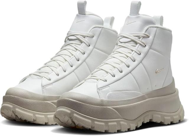 [ナイキ] ウィメンズ ブレーザー ローム ミッド [W BLAZER ROAM MID] サミットホワイト/ライトボーン/ユニバーシティゴールド/ファントム FQ9065-100