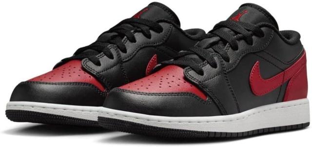 [ナイキ] エア ジョーダン 1 ロー GS [J AIR JORDAN 1 LOW GS] ブラック/レッド 553560-067
