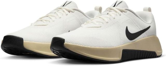 [ナイキ] MC トレーナー 3 [MC TRAINER 3] セイル/ブラック FQ1831-101