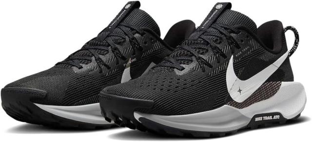 [ナイキ] ペガサス トレイル 5 [W Pegasus Trail 5] ブラック/アンスラサイト/ウルフグレー/ホワイト DV3865-001