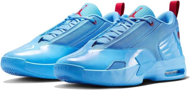 [ナイキ] ジョーダン マックス オーラ 6 [JORDAN MAX AURA 6] ユニバーシティブルー/ニュートラルグレー/バーシティレッド FQ8298-401