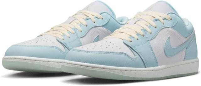 [ナイキ] エア ジョーダン 1 ロー SE [AIR JORDAN 1 LOW SE] ライトブルー/ホワイト HJ5999-400
