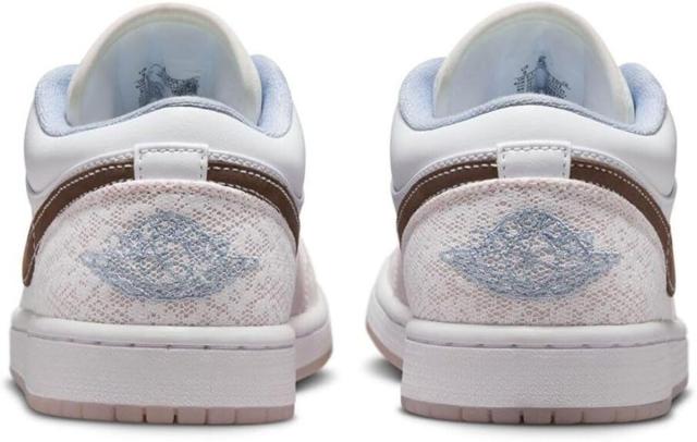 ナイキ] エア ジョーダン 1 ロー [W AIR JORDAN 1 LOW] ホワイト