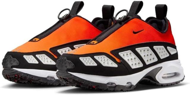 [ナイキ] エア マックス SNDR [W AIR MAX SNDR] ブライトクリムゾン/ブライトセラミック/ホワイト/ブラック HJ8080-600