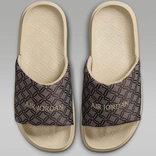 ナイキ] ジョーダン ソフィア [W JORDAN SOPHIA] ラタン/バロック