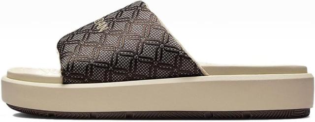 [ナイキ] ジョーダン ソフィア [W JORDAN SOPHIA] ラタン/バロックブラウン/レジェンドミディアムブラウン/ラタン HQ8070-200