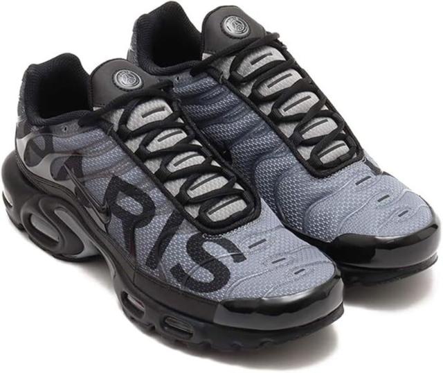 [ナイキ] パリ サンジェルマン エア マックス プラス プレミアム [PSG AIR MAX PLUS PRM] ブラック/パーティクルグレー/アンスラサイト/ブラック IB2253-001